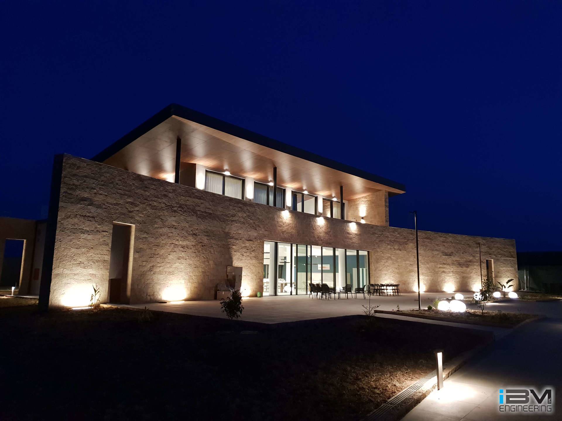 IBM Engineering - Specialized in architectural, systems and structures ...